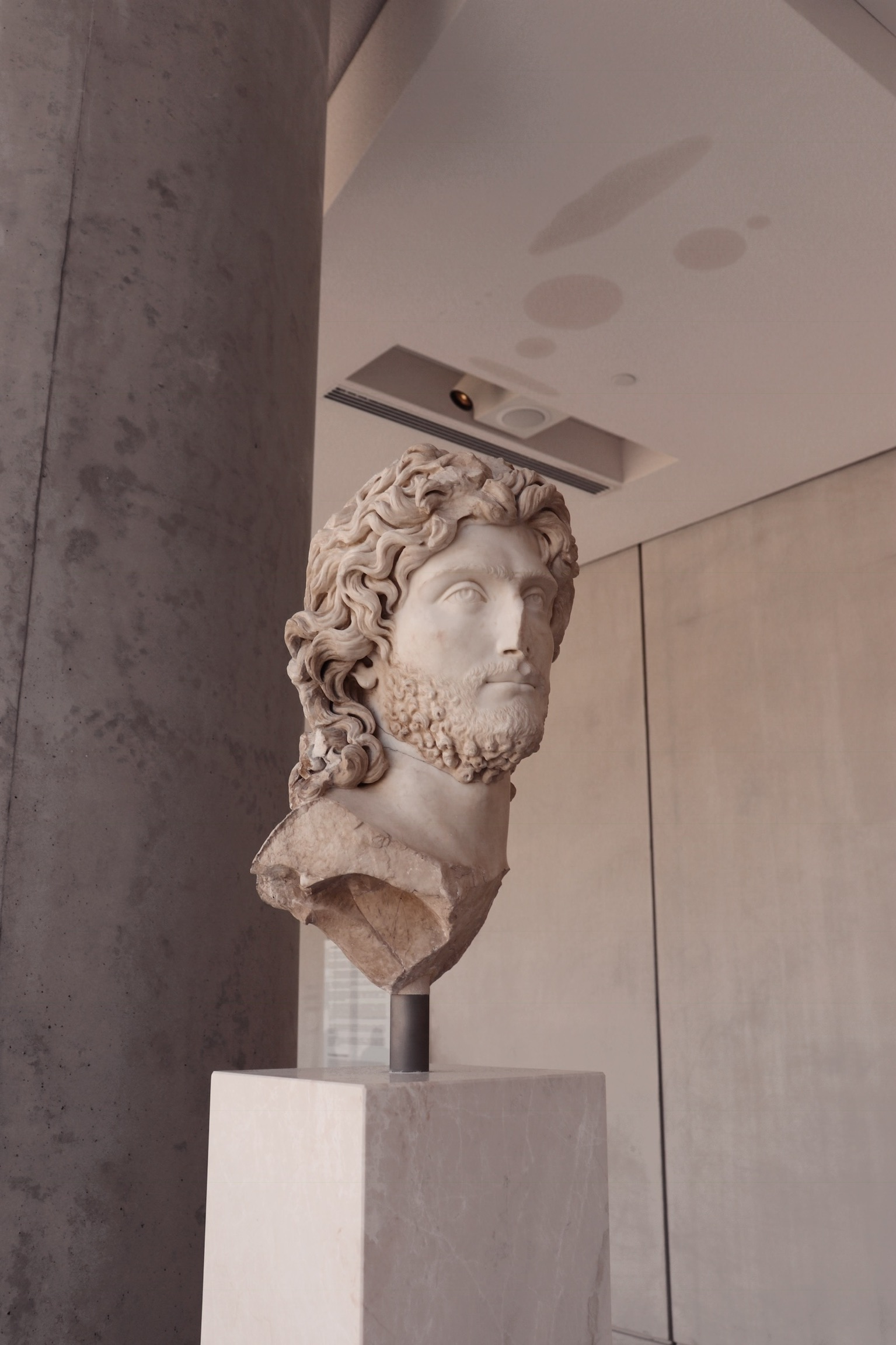 Quintessential Athens – polly not home